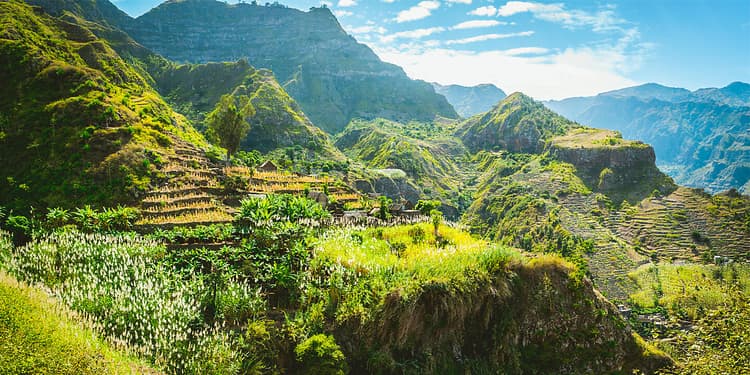Croisières Cap-Vert : Voyages en 2025 | PONANT